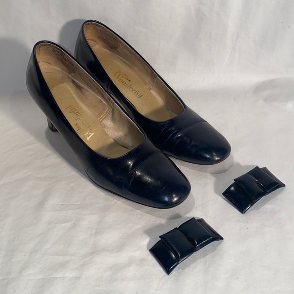 Miss Wonderful | Shoes | Vintage Miss Wonderful Dark Navy Blue Heels ...